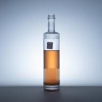China 1 Litre Whiskey Glass Vodka Bottle Empty Spirit Bottle 375ml 500ml 750ml with Cork Lid for sale