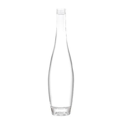 China Super Flint Glass Custom Design 700ml Square Liquor Bottle for Vodka or Olive Oil for sale