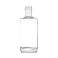 China 500ml 700ml 750ml Square Vodka Bottle in Super Flint Glass Material for Mineral Water for sale