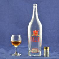 China Collar Material Super Flint Material 700ml Empty Clear Alcohol Rum Whisky Spirit Vodka Glass Bottle for Liquor for sale