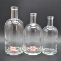 China 750ml Clear Glass Bottle Made of Super Flint Glass Material for Whisky for sale