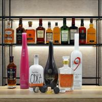 China Clear 375ml 500ml 700ml 750ml Custom Frosted Printing Spray Brandy Whisky Liquor Vodka Bottle with Cap for sale
