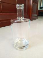 China 750ml Brandy Whiskey Gin Glass Bottle with Super Flint Material and Customize Design for sale