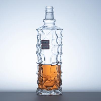 China OEM/ODM Acceptable Super Flint Material Glass Bottle for Custom Made Liquor for sale