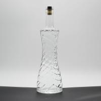 China Super Flint Glass 750ML Bottle for Thick Bottom Cork and Customized Design of Liquor for sale