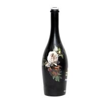 China Custom Glass Liquor Bottles with Decal Surface Handling in Super Flint Glass Material for sale