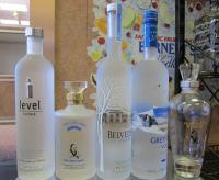 China Hot Stamping Surface Handling Glass Bottles for Vodka Gin Spirit 500ml 1Liter for sale