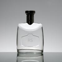 China 700ml Frost Treated Spirit Bottle for Alcohol in Beverage Industry for sale