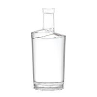 China Guala Cap 700ml/750ml Glass Bottle Brandy Cooking Oil Vodka 1L Water Alcoholic Beverage for sale