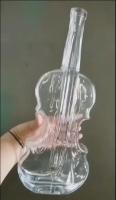 China Unique Guitar Shape Customized Glass Bottle for Spirits Screen Printing Material for sale