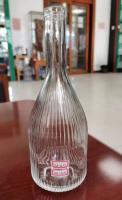 China Customized Shape Inside Engraving 200ml 375ml Clear Bottle for Vodka Tequila Rum for sale