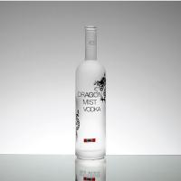 China 700ml Whiskey Vodka Glass Bottle with Crystal Glass Material and Sophisticated Look for sale