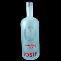 China 700ml Whiskey Vodka Glass Bottle with Crystal Glass Material and Sophisticated Look for sale