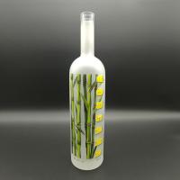 China 700ml Whiskey Vodka Glass Bottle with Crystal Glass Material and Sophisticated Look for sale