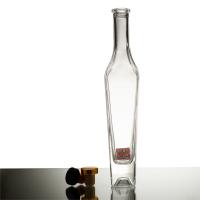 China 500ml Beverage Glass Bottle with Stopper Super Flint Glass Material for sale