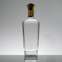 China Hot Stamping Surface Handling 1L Super Glass Whiskey Bottle Made of Crystal White Material for sale