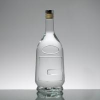 China Hot Stamping Surface Handling 1L Super Glass Whiskey Bottle Made of Crystal White Material for sale