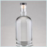 China Clear Empty Hot Stamping Super Flint Glass Liquor Bottles with Cork 75cl Capacity 750ml for sale