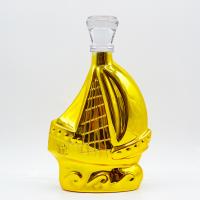 China Decal Surface Handling Super Flint Glass Material Empty 750ml Vodka Bottle for Spirits for sale
