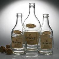 China Transparent Fancy Unique Shaped Wine Glass Bottle with Cap 750ml SGS Certified for sale
