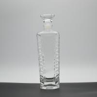 China Industrial Beverage Custom Design Glass Bottle Glass Liquor Bottles for Vodka for sale