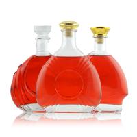 China 1000ml Clear Square Glass Bottle for Vodka Made of Super Flint Glass Material for sale