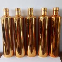 China Electronical Custom Vodka Highly OEM/ODM 750ml Whisky Glass Bottle with Screw Cap for sale