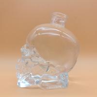 China Custom 750ml Rocket Shaped Vodka Glass Bottle For Beverage Online with SCREW CAP for sale