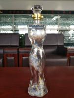 China Decal Surface Handling Vodka Glass Bottle for Women's Body Shape in Crystal White Material for sale