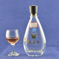 China 500ml 750ml Glass Vodka Whisky Bottles Super Flint Glass Material and Flat Base Design for sale
