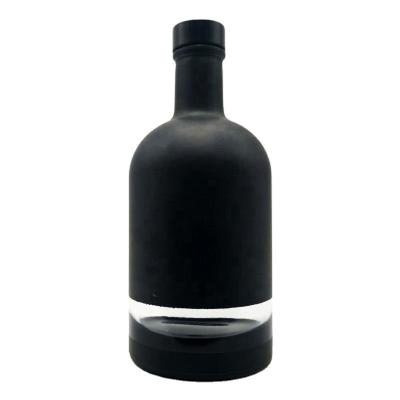 China SCREW CAP/Cork Sealing Type Custom 750ml Glass Bottle for Wine Juice Whisky Rum Vodka for sale