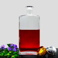 China Super Flint Glass Material 500ml 750ml 1000ml Vodka Glass Bottle Gin Bottle at for Your for sale