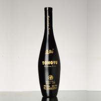 China Super Flint Glass Material 750ml Vodka Glass Bottles Customized for Shandong Yuncheng for sale