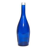 China Collar Material Super Flint Glass 700ml Skull Bottles for Liquor like Vodka and Whisky for sale