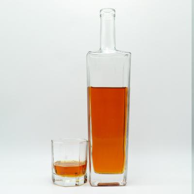 China Super Flint Glass 250ml 300ml 350ml 750ml 1l Clear Glass Liquor Bottles with Tequila for sale