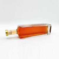 China Super Flint Glass Bottle for Gin Whisky Vodka Brandy Liquor 750Ml 700Ml 1L Square Shape for sale
