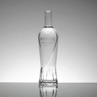 China Round Cork Top Lids Glass Bottle for 550ml 700ml 750ml Vodka Gin Rum in Cylinder Shape for sale