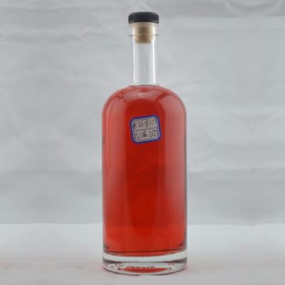 China Guala Cap Sealing Type 500ml 700ml 750ml 1000ml Liquor Glass Bottle for Spirits for sale