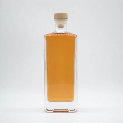 China Customized Square Glass Liquor Bottle for Spirits Gin Tequila Vodka 750ml/700ml/500ml for sale