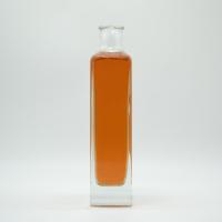 China Customized Square Glass Liquor Bottle for Spirits Gin Tequila Vodka 750ml/700ml/500ml for sale