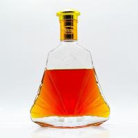 China Industrial Beverage 700ml Clear Glass Bottle with Cork and Super Flint Glass Material for sale