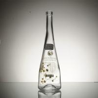 China 750ml Clear Glass Bottle Vodka with High Flint Glass Material and Cork Sealing Type for sale