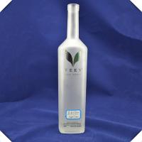 China Hot Stamping Surface Handling Super Flint Top Grade Gin Vodka 750ml Square Glass Bottle FOB for sale