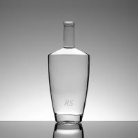 China Flint Vodka Whisky Cork Cap 750ml Glass Whisky Bottle with Cork Base Material Glass for sale