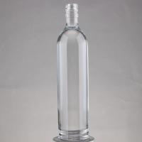 China 70cl 700ml Vodka Bottles Made of Super Flint Glass with Thick Base and Cork Sealing Type for sale