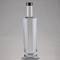 China 70cl 700ml Vodka Bottles Made of Super Flint Glass with Thick Base and Cork Sealing Type for sale