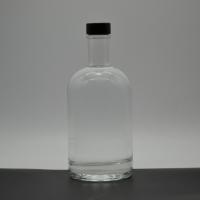 China Super Flint Glass Material 750ml Screw Cap Gin Glass Bottle for Liquor Manufacture for sale
