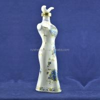 China Clear Woman Shaped Tequila Bottle Unique Glass Bottles for Bars and Restaurants for sale