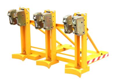 China DG1080B Forklift Mounted Drum Grab Welded Steel Construction Forklift Drum Grabber Load Capacity 360Kg X2 for sale