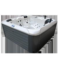 China Freestanding Acrylic Spa Tub 3 Seats 1280L Capacity 5-Year Warranty for sale